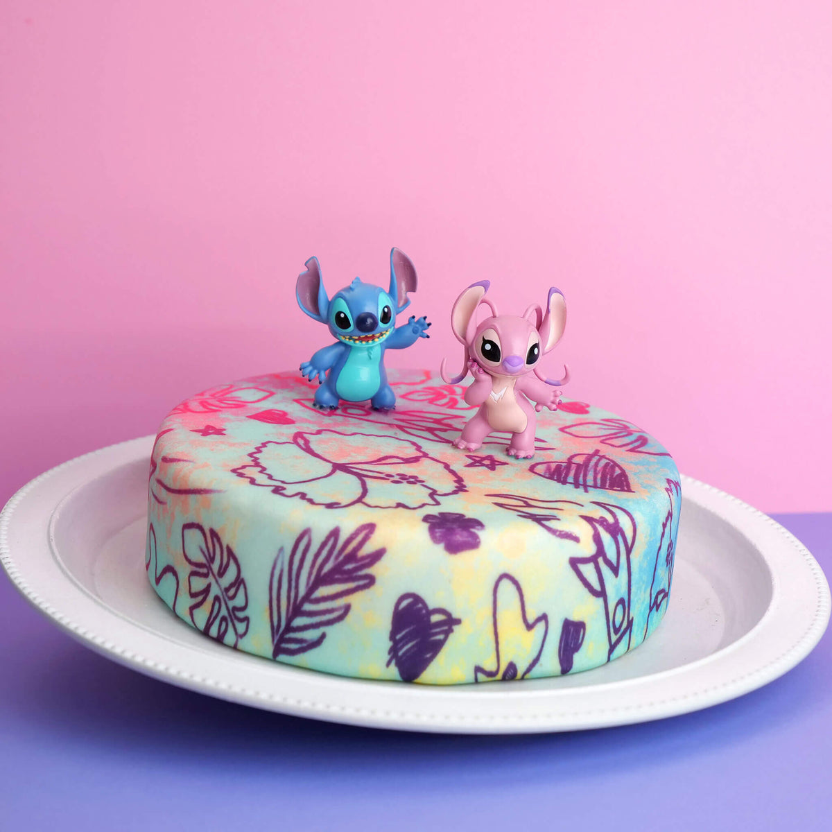 Torte nach Täby bestellen 🍰 deinetorte.de